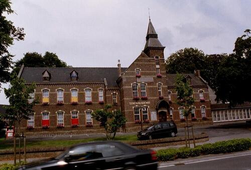 Hospitaal Sint-Arnoldus | Inventaris Onroerend Erfgoed