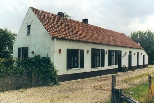 Alleenstaande langgestrekte hoeve | Inventaris Onroerend Erfgoed