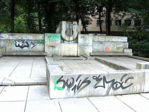 Monument voor Peter Benoit | Inventaris Onroerend Erfgoed